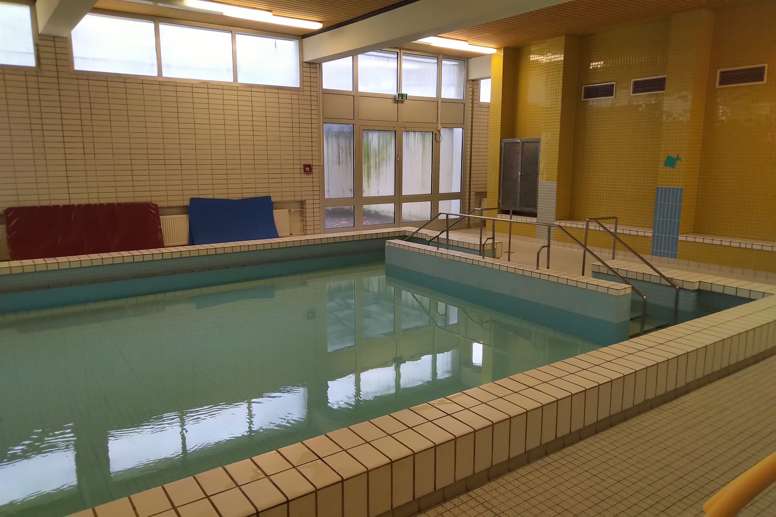 Köln – Schwimmschule DELFISH